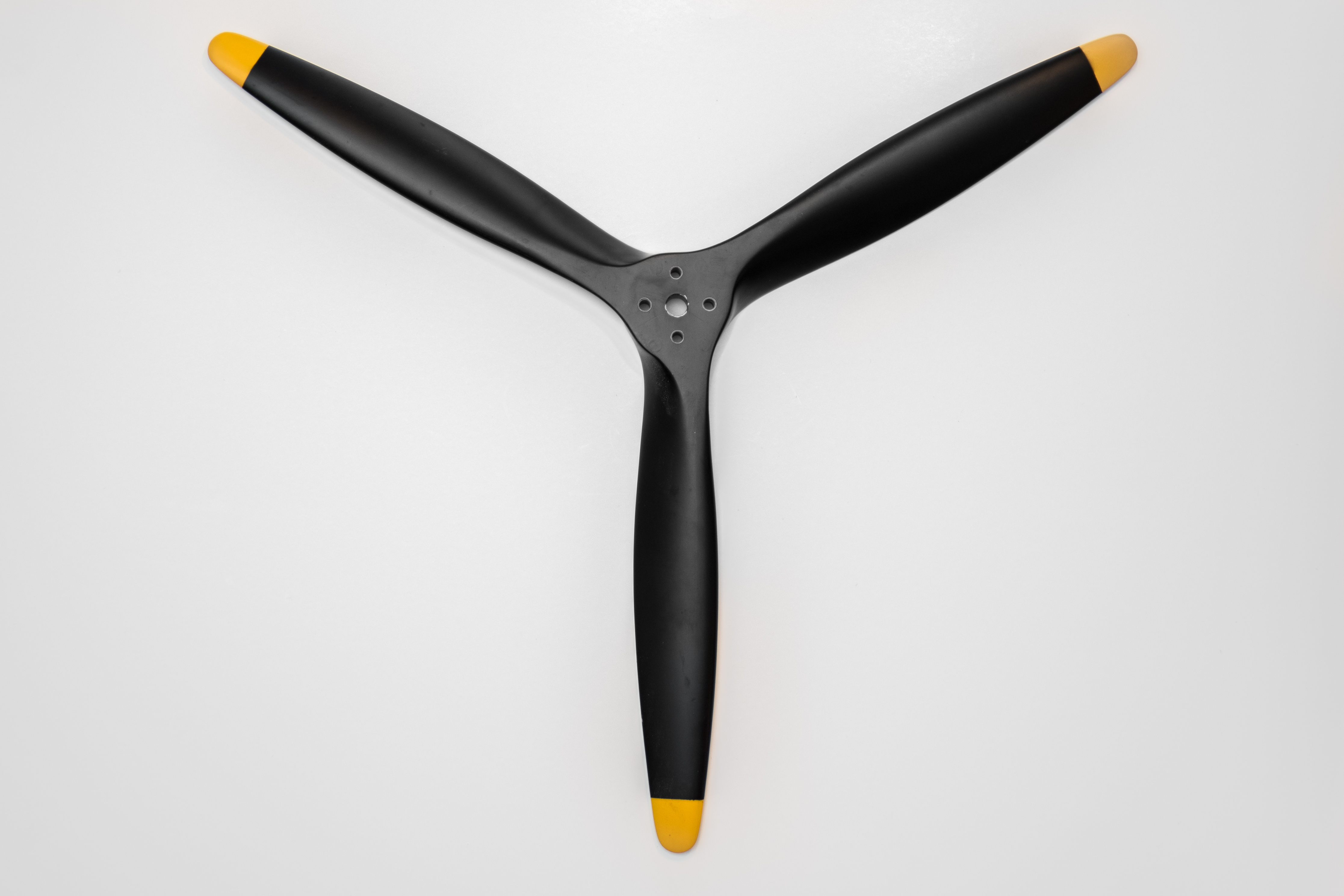 Xoar-WWII-Three-Blade-Propeller-6 – Falcon Propellers Xoar-WWII-Three-Blade-Propeller-6 – Falcon Propellers